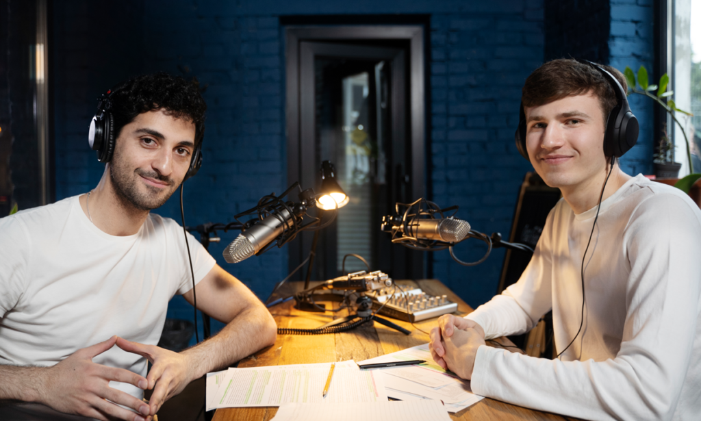 Dikkat çeken podcast kapak resmi ve logo nasıl oluşturulur? - Podcast ...